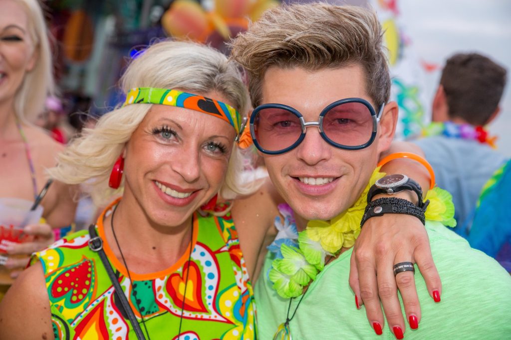 Chiemsee Partyschiff: Tickets für einzigartige Schlagerboot Partys